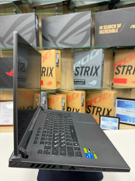 ARZON! Hamma o\\\'yinlar uchun NOUTBUK-Asus ROG StrixG16/Dasturlash BEPUL