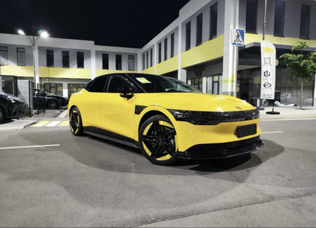 Zeekr 007 Performance (0-100 2.8 sek) Nasiya Savdo бош толов (22.500$)