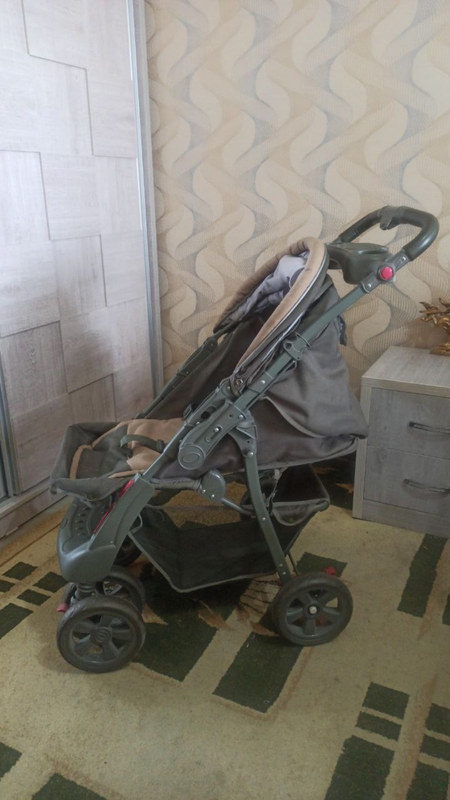Коляска детская