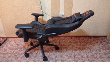 Игравой кресло COUGAR Outrider S сотилади