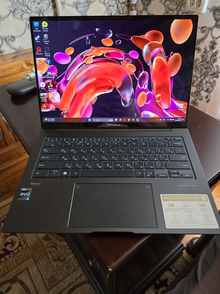 Asus Zenbook 14x Oled