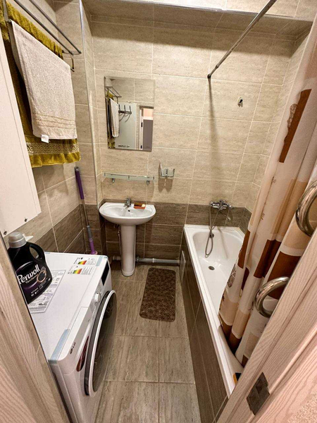 Продажа квартиры в Новостройке, на Юнус-Абаде 18 3/3/7  ID:LR 43