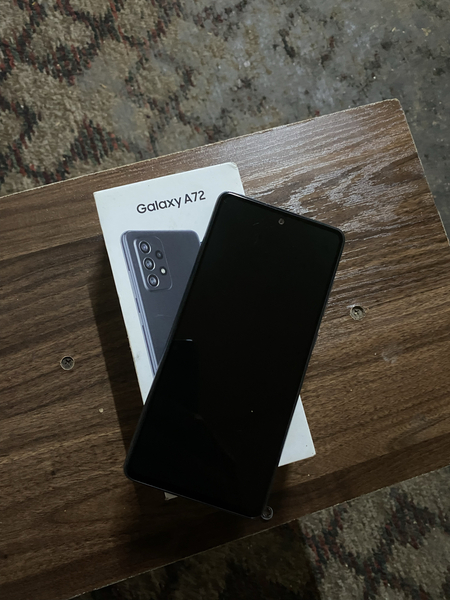 Samsung A72 256 gb
