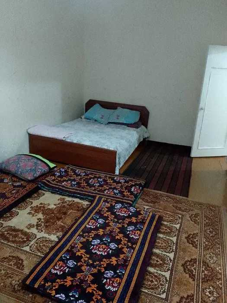 Продаётся 1 комнатная квартира с огородом Юнусабад-15 й квартал