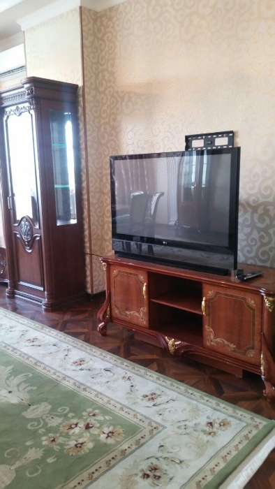 сдаётся квартира посуточно Юнусабад Универсам