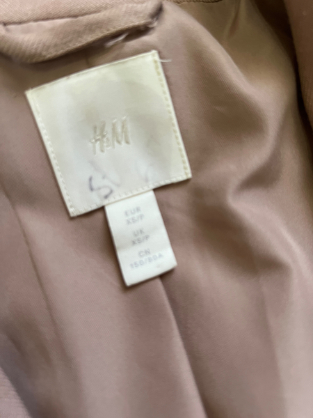 Жакет женский H&M пудровый цвет