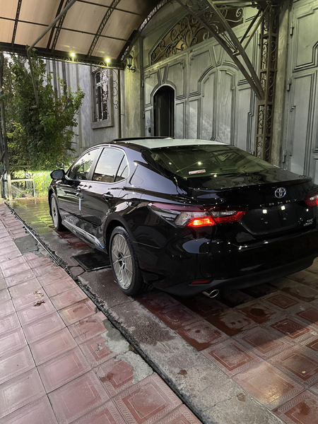 Camry 2023 Gibrid GLE