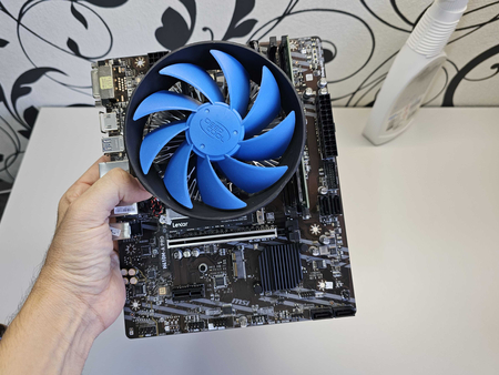 ПРОДАМ Готовый Комплект: Core™ i5-10400/H410M-PRO/8GB/256GB NVMeSSD.