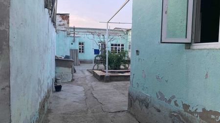 Продаётся участок 4 сотки Ор-р Колхозный рынок