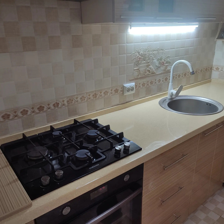 Столешница из кварца акрила