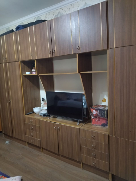 Продам стенку б/у