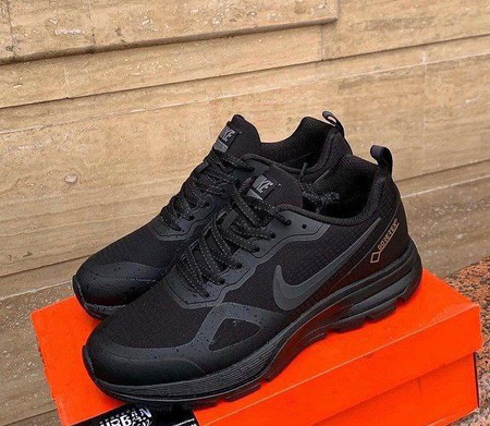 Nike gore tex  .