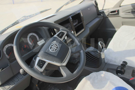 FAW TIGER V Автофургон Промтоварный (7тонн, 21,6куб)