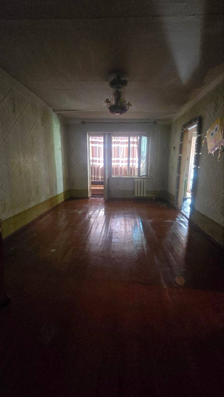 Чиланзар4 продается 2 комнатная метро Хамза ,Мирзо Улугбек,гафур гулям