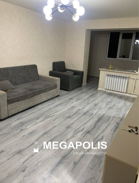 2в3 Комнатная с балконом 2/4 Кирпич Хамза метро Чиланзар 1