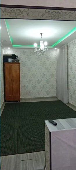 Квартира на Кушбеги  1в2/5/5 с мебелью техникой ремонт хороший