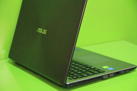 ASUS ofisnoy noutubok