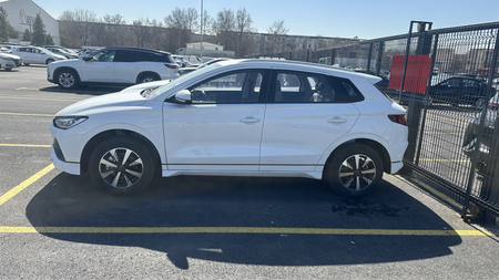 Byd e2 lux 2024 full
