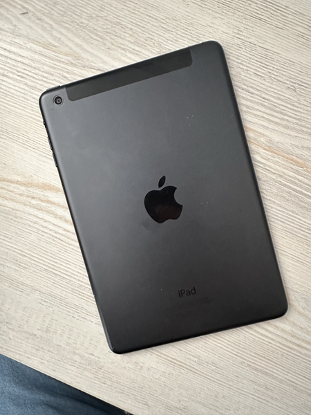 Ipad mini 16GB wifi/sim