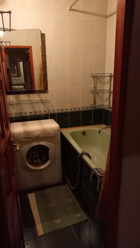 Аренда Авиасозлар-2 2кв3к 50м2 среднее состояние