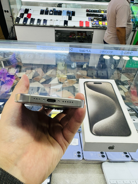 iPhone 15 Pro 128 gb natural 27 sikl
