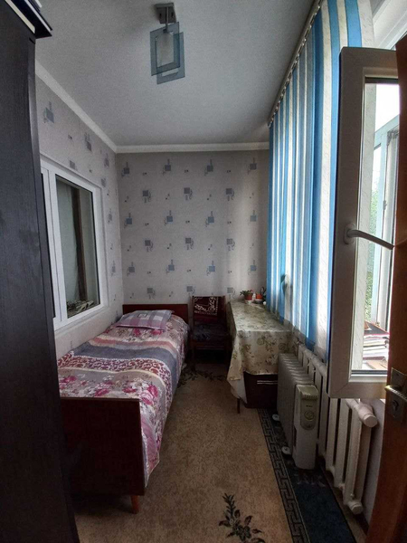 Продам 4х комнатная квартира