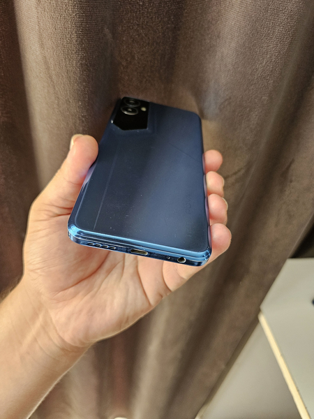 Tecno pova neo 2 sotiladi 128/8 battareya 7000 mach