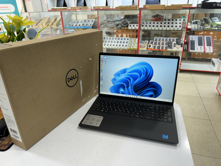 Dell coreni3 12 avlod 8/512 ssd 39 kun ishlagan full komplektda