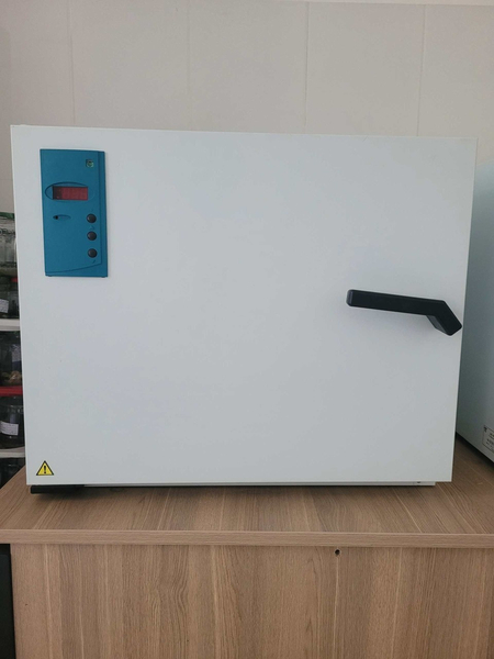 Сухожаровой шкаф 80 л