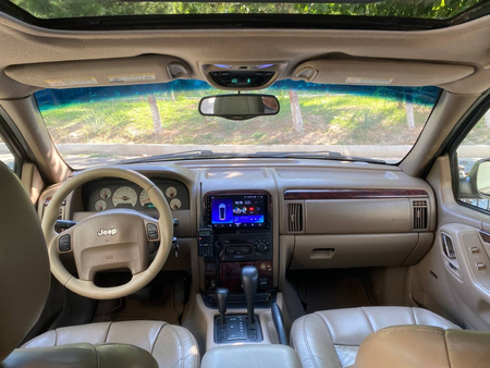 Jeep grand cheroke