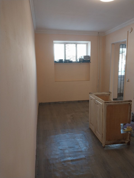 Продам свою квартиру 4 комнатная Согдиана за линий