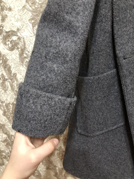 Продаётся женское полупальто