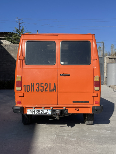 мерседес бенз е207 сотилади