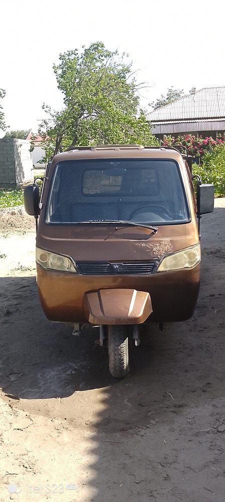 Wanhoo moto 250 ...
