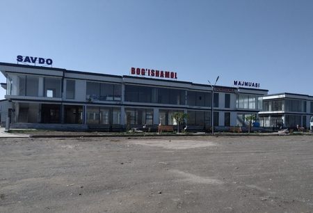 Янги Дархон  бозоридан 2 каватли катта дукон(Подвали хам бор) сотилади