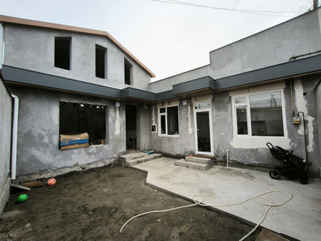 Hovli Uy uchastka