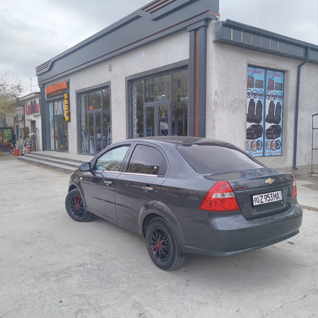 Nexia 3 sotiladi