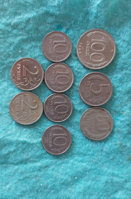 Продам россиский монеты