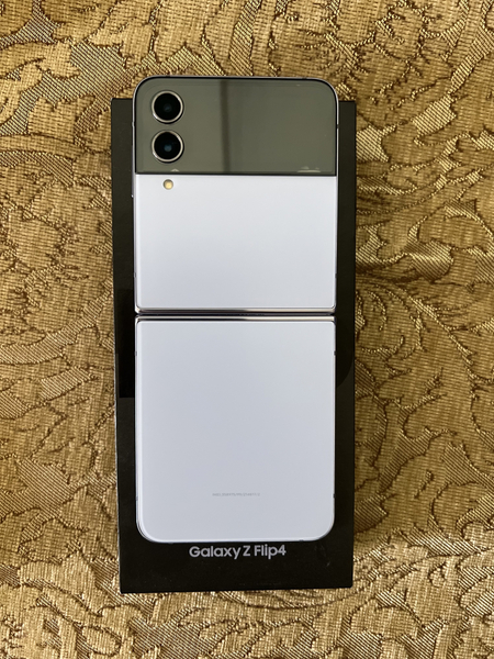 Samsung z flip4 ideal