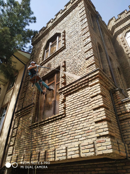 Альпинисты,Мойка окон любых фасадов,Высотные работы,