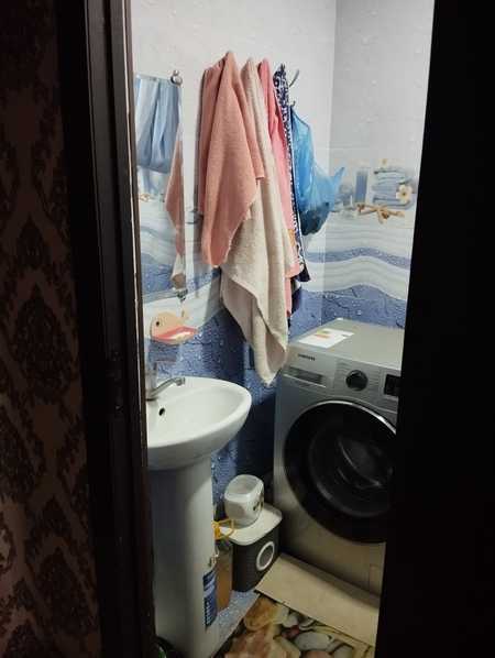 2honali uy sotiladi srochna