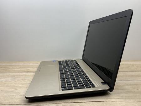 Asus VivoBook Max