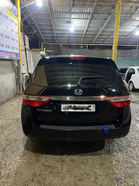 Honda Odyssey Full
