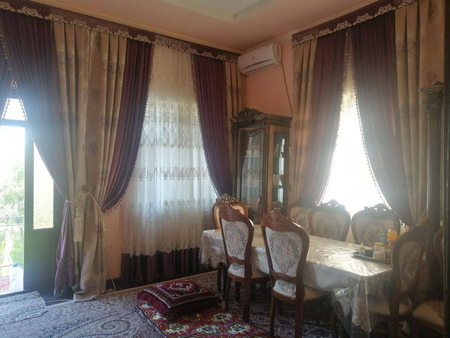 Ховли сотилади нуравшон шахар