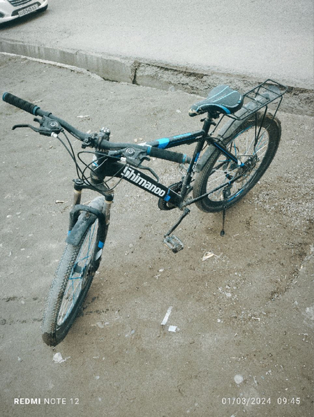 Velesaped sotiladi