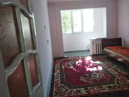 Продаётся 2х комн квартира на 1 этаже Ор-р Чевар