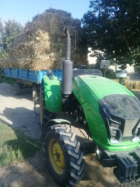 Rustrak traktr sotiladi
