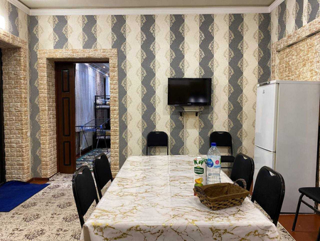 Hovli uy ijara bezmakler bollarga yoki qizlarga аренда дом без маклера