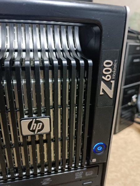 Серверная рабочая станция HP Z600