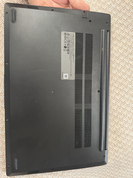 Lenovo V15 G2 ALC